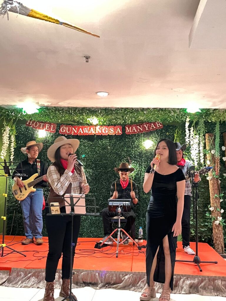Monochrome Night : Hotel Gunawangsa Manyar Surabaya Hadirkan Exclusive ...