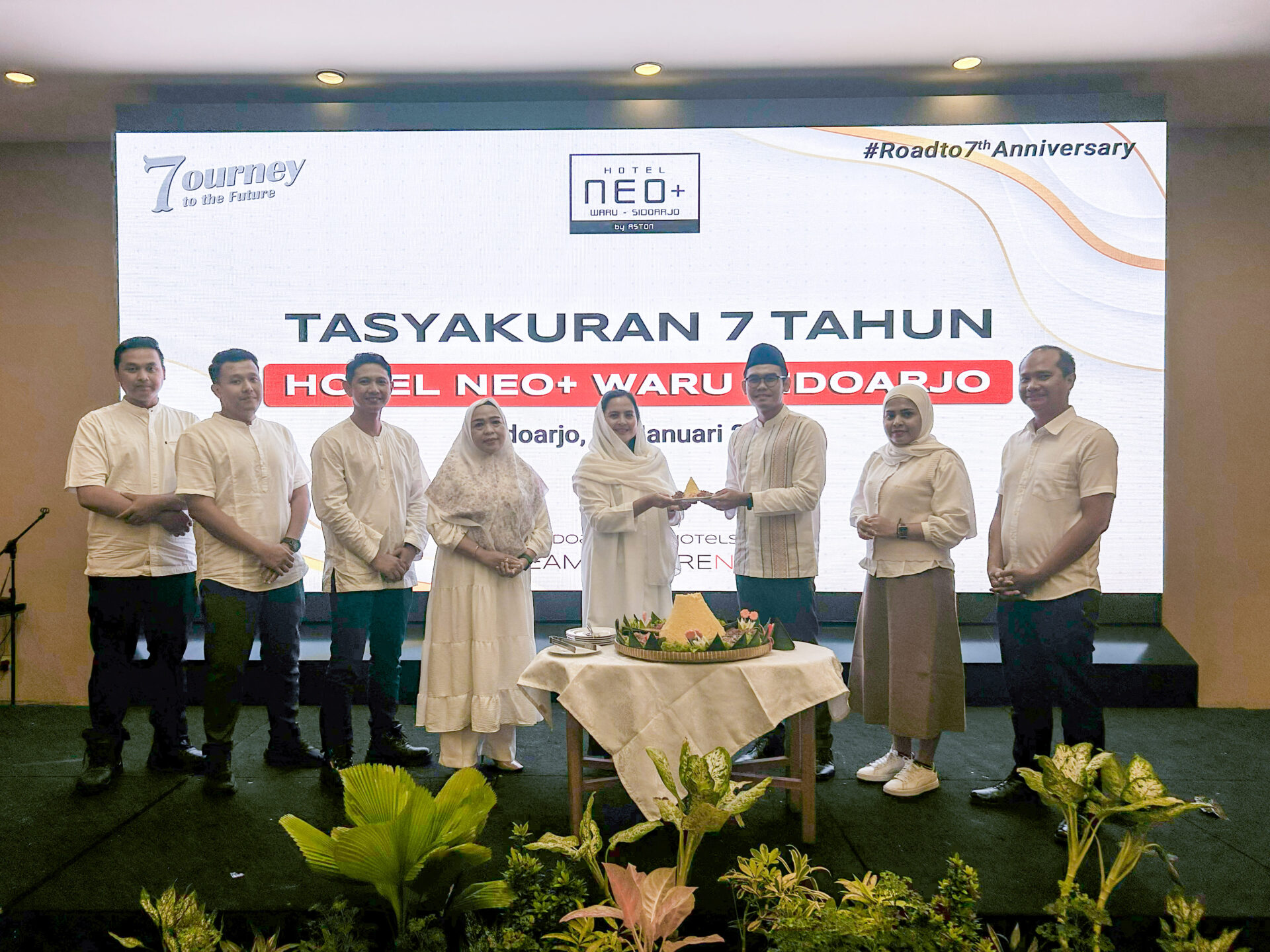 Memasuki Usia ke-7, Hotel Neo+ Waru Sidoarjo Rayakan Dengan Mengusung ...